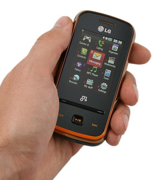 LG GM 310 - A Fondo