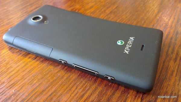 Se filtran nuevas imágenes del Sony Xperia T
