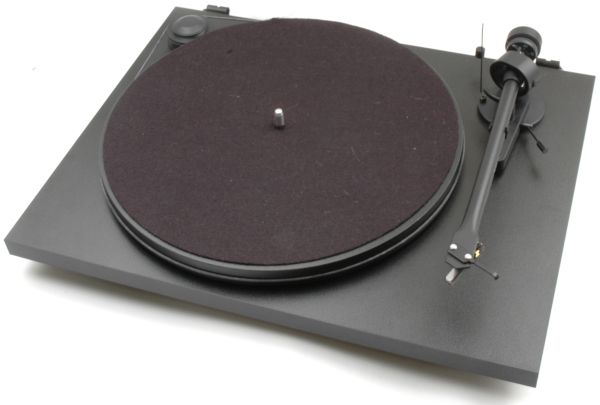 Pro-Ject Essential 2, plato giradiscos por menos de 300 euros