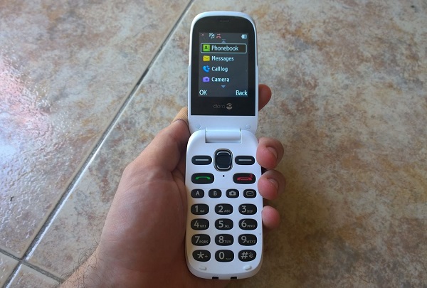 Doro 631, probamos este móvil con teclado numérico para mayores