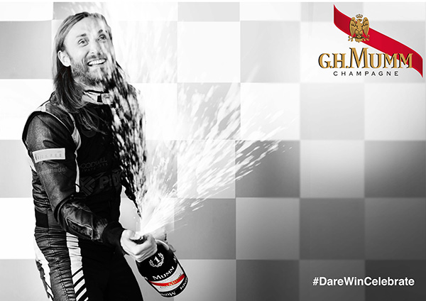 David Guetta presenta el primer videoclip a doble pantalla