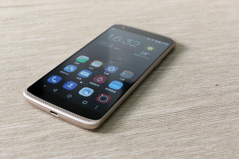 5 aplicaciones que vienen de serie con el ZTE Axon Mini