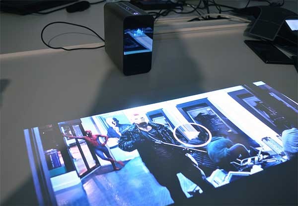 Sony lanza un proyector portÃ¡til que hace cualquier superficie tÃ¡ctil
