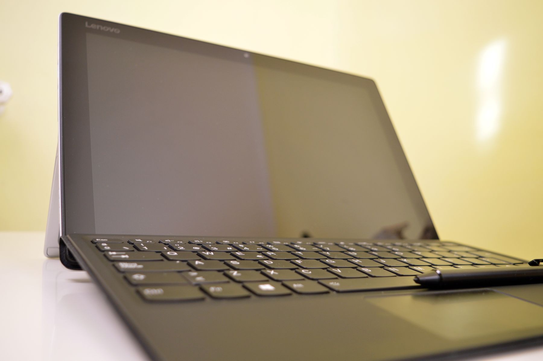 Analizamos al detalle el Lenovo Miix 510, un convertible 2 en 1 muy capaz