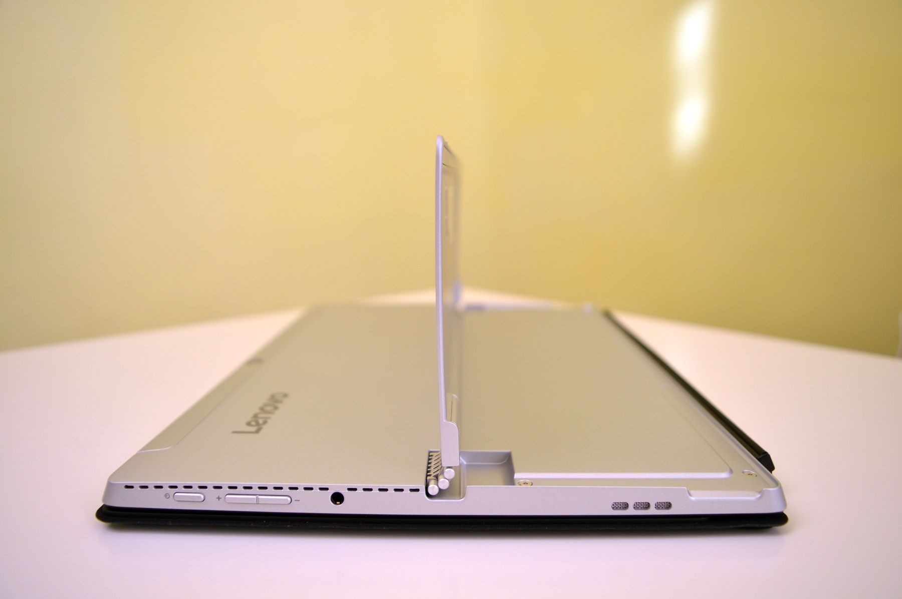 Analizamos al detalle el Lenovo Miix 510, un convertible 2 en 1 muy capaz