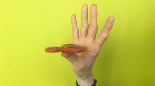 Fidget Spinner, 5 consejos para dominarlo en tu mano - tuexperto.com