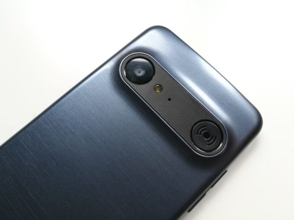 Doro 8035, móvil fácil de usar para personas mayores