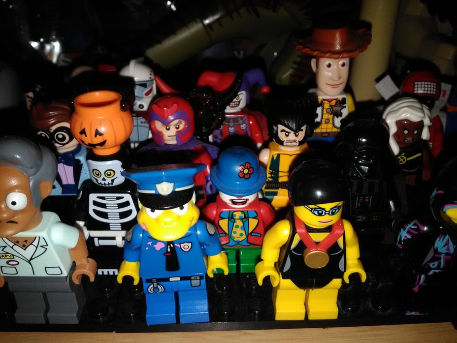 Doro 8035, móvil fácil de usar para personas mayores