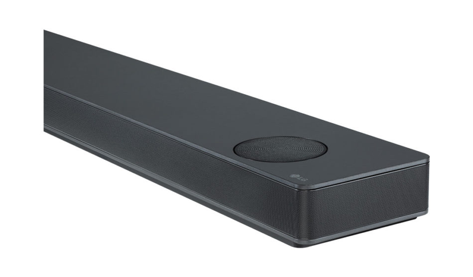 LG SK10Y, barra de sonido Hi-Res con Dolby Atmos y tecnología Meridian