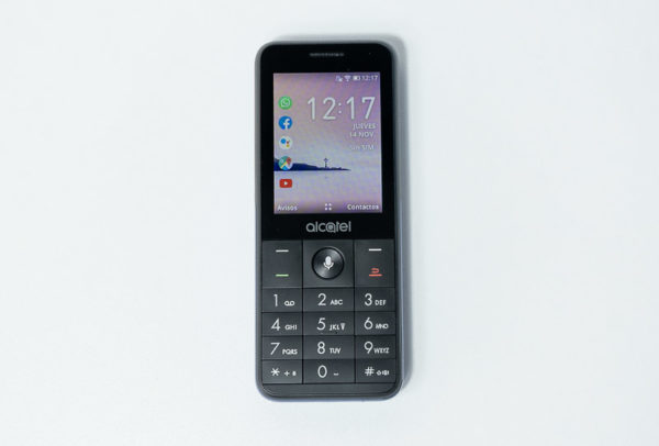 Alcatel 3088, análisis: un móvil de teclas con WhatsApp