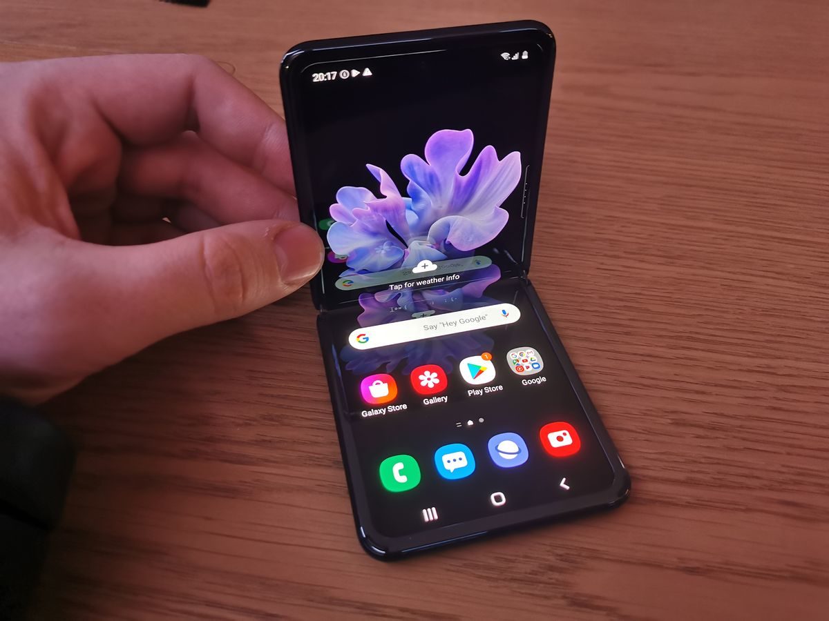 Por qué ahora sí te va a gustar el móvil que se dobla de Samsung