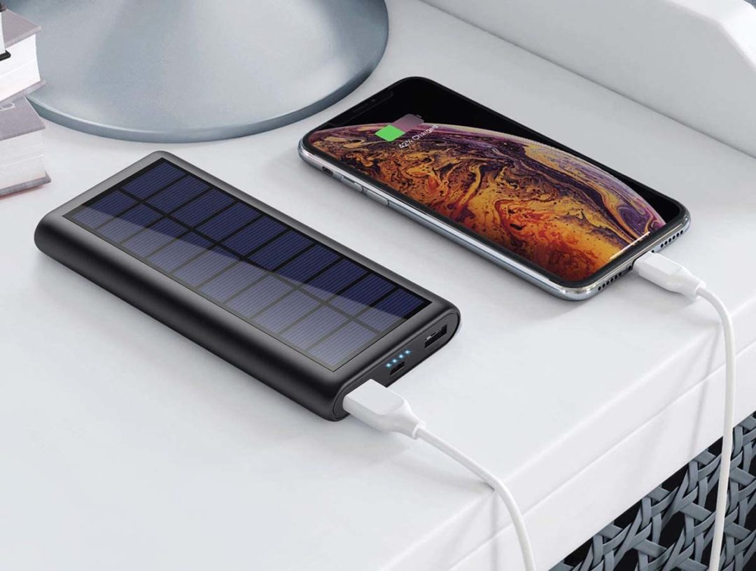 ¿Merece la pena comprar una batería solar para cargar el móvil?
