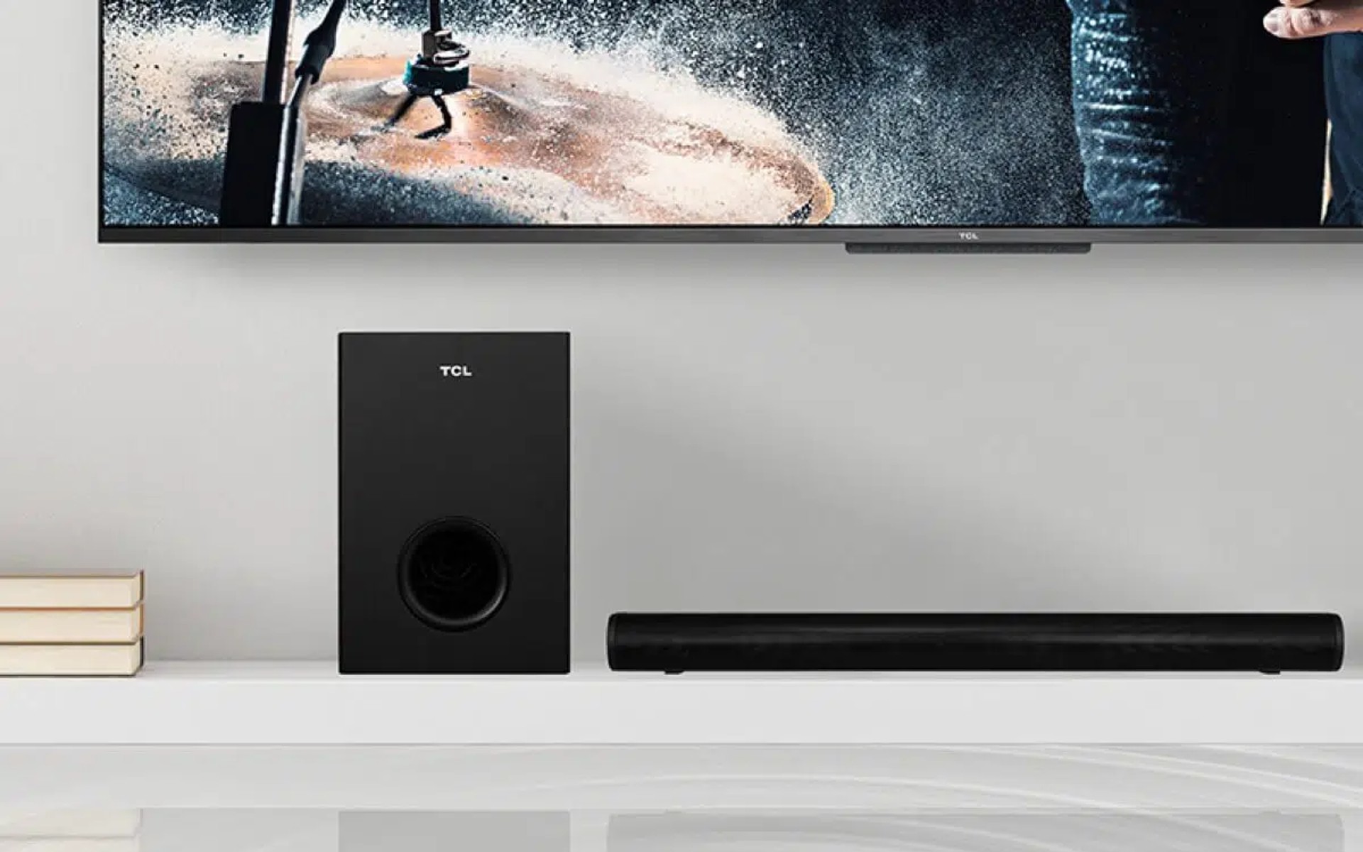 TCL S522W, una barra de sonido con HDMI ARC y subwoofer inalámbrico