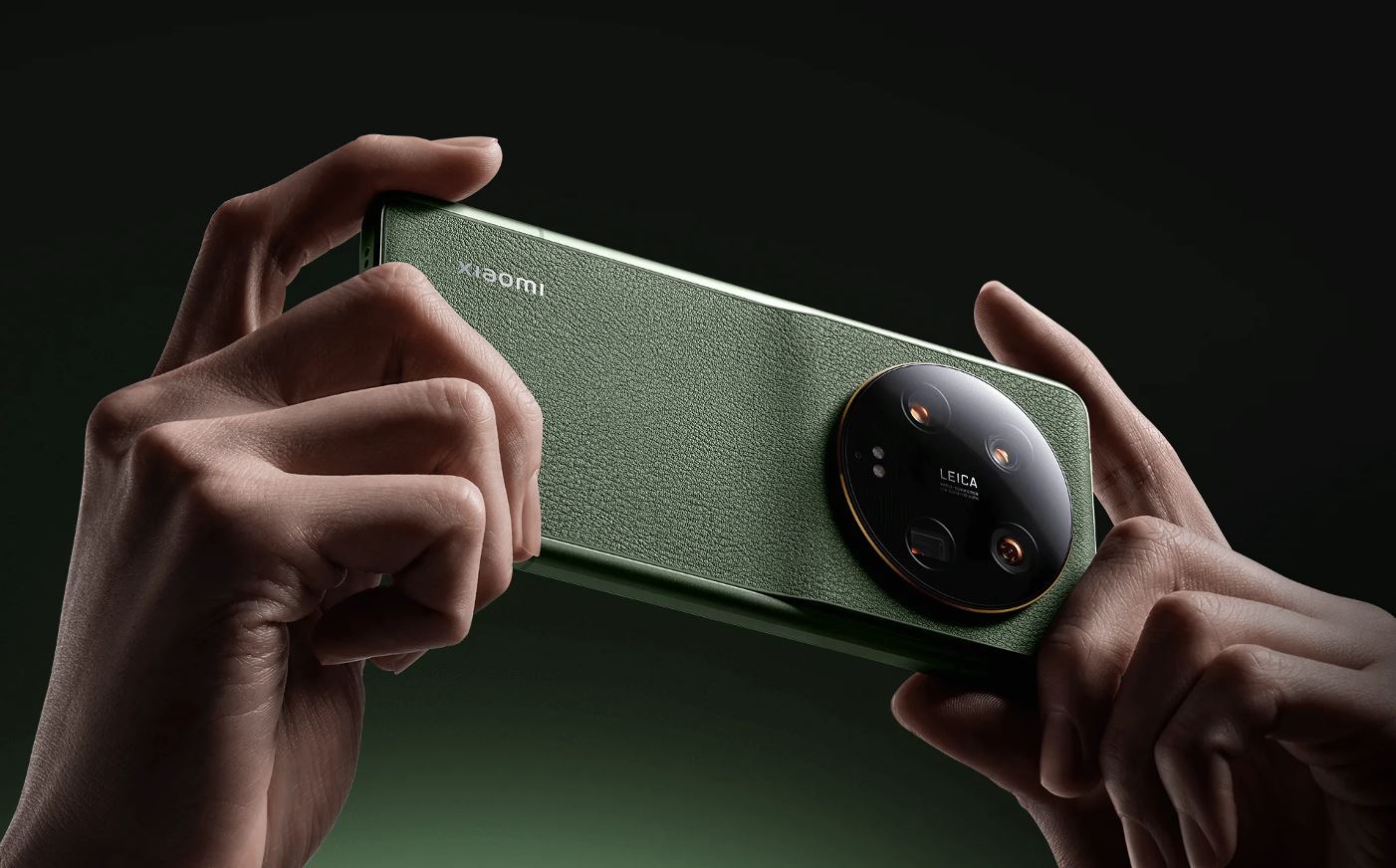 Xiaomi 13 Ultra, un móvil con cámara Leica, diseño premium y un brillo espectacular