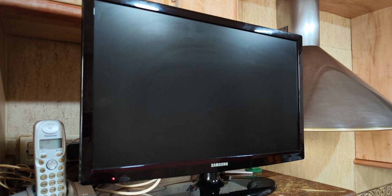 Apagón TDT: así he podido sintonizar canales HD en una TV Samsung antigua de 2014