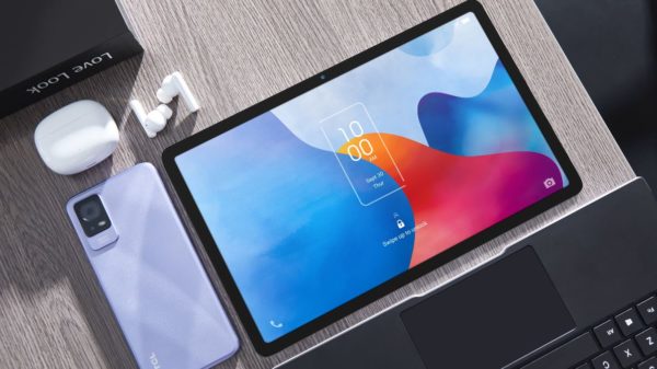 Por qué todos los dispositivos móviles tendrían que tener la tecnología NXTPAPER de TCL